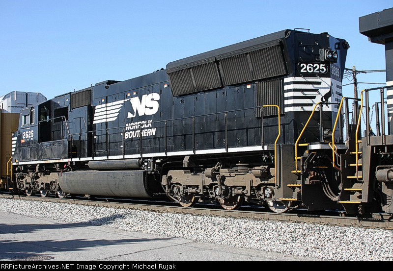 NS 2625